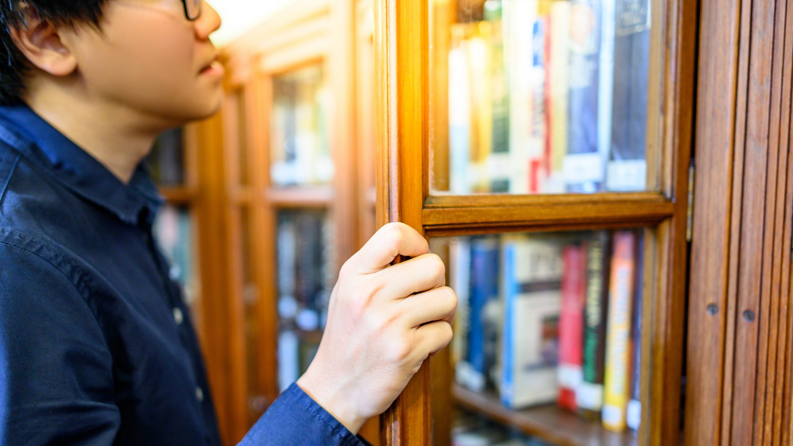 Exploring the Types of Bibles Available Today | Bible Gateway News ...